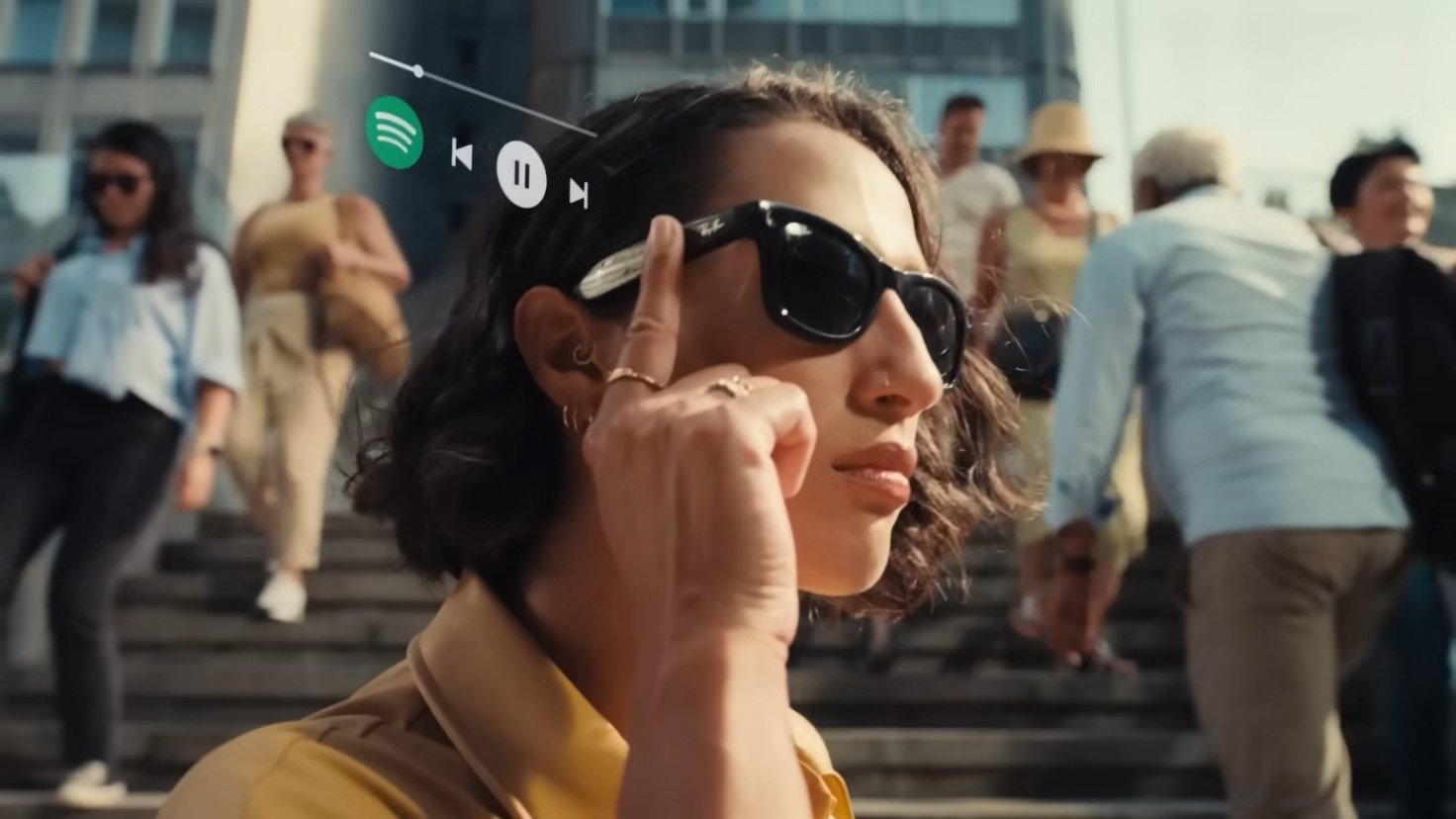 Meta annuncia i Meta Ray-Ban Display, gli smart glasses di nuova ...